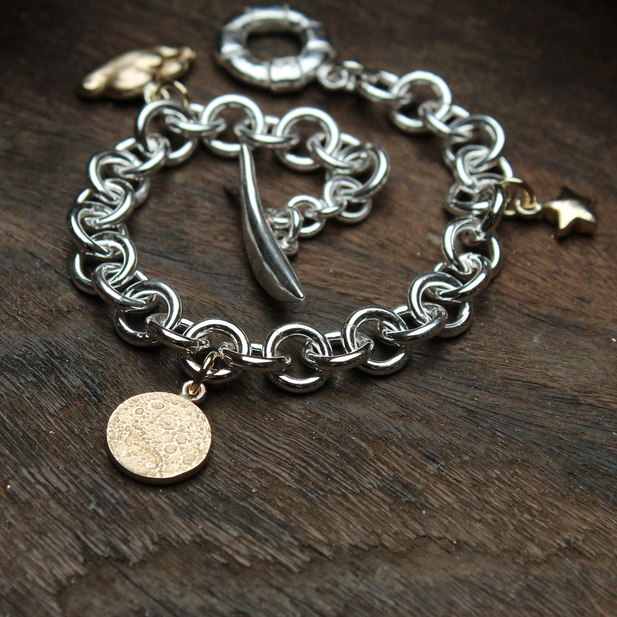 No.1 wrist chain with gold moon, star & cloud – Fay Page